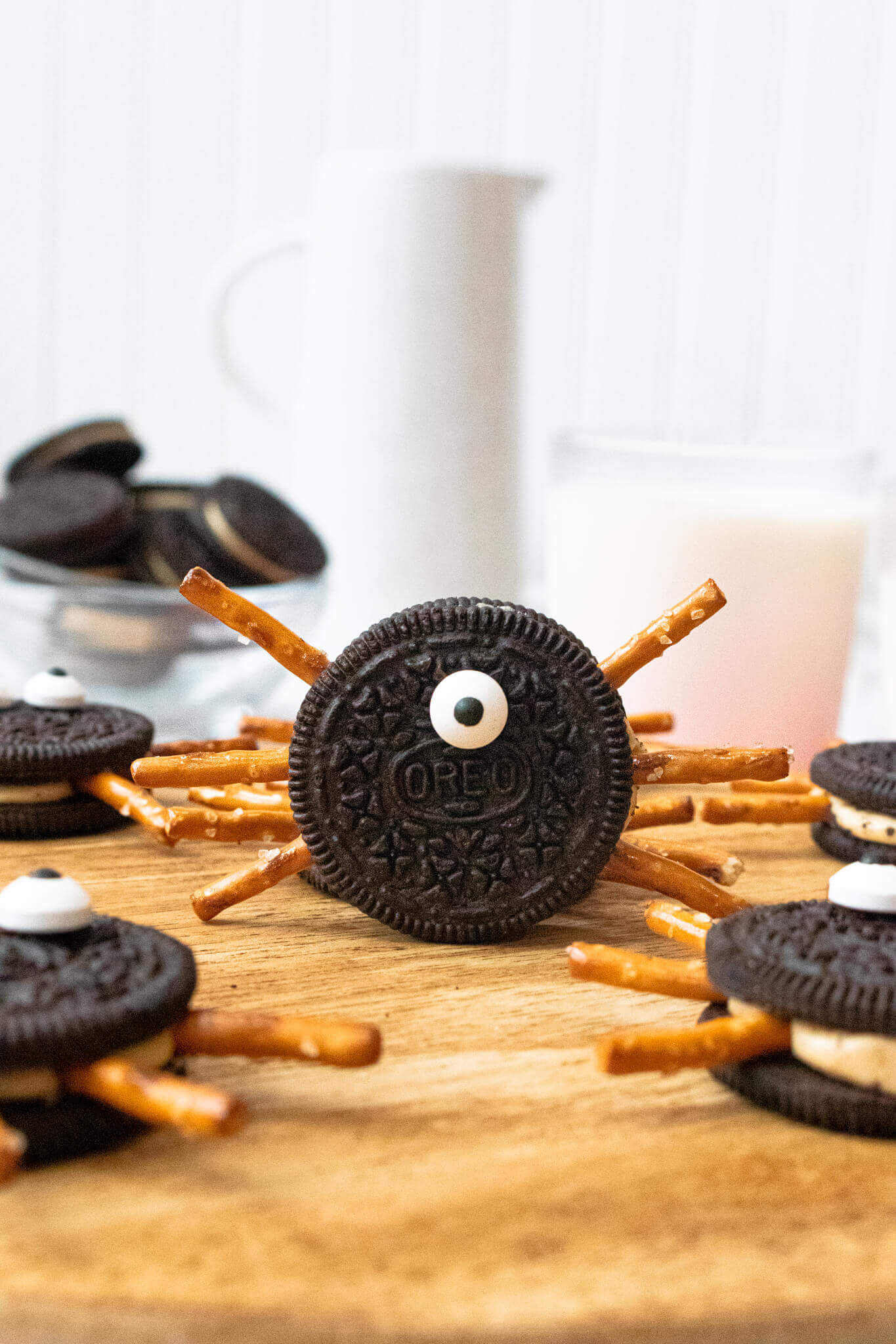 Simple Oreo Spiders - The Michigan Dietitian