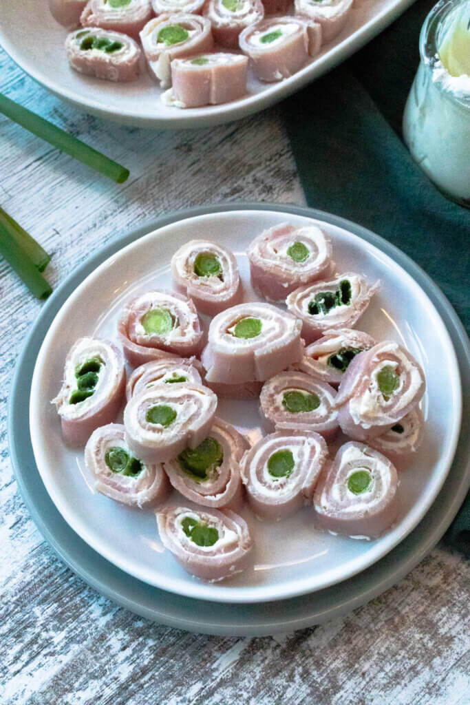 Simple Ham Pinwheels Recipe - The Michigan Dietitian